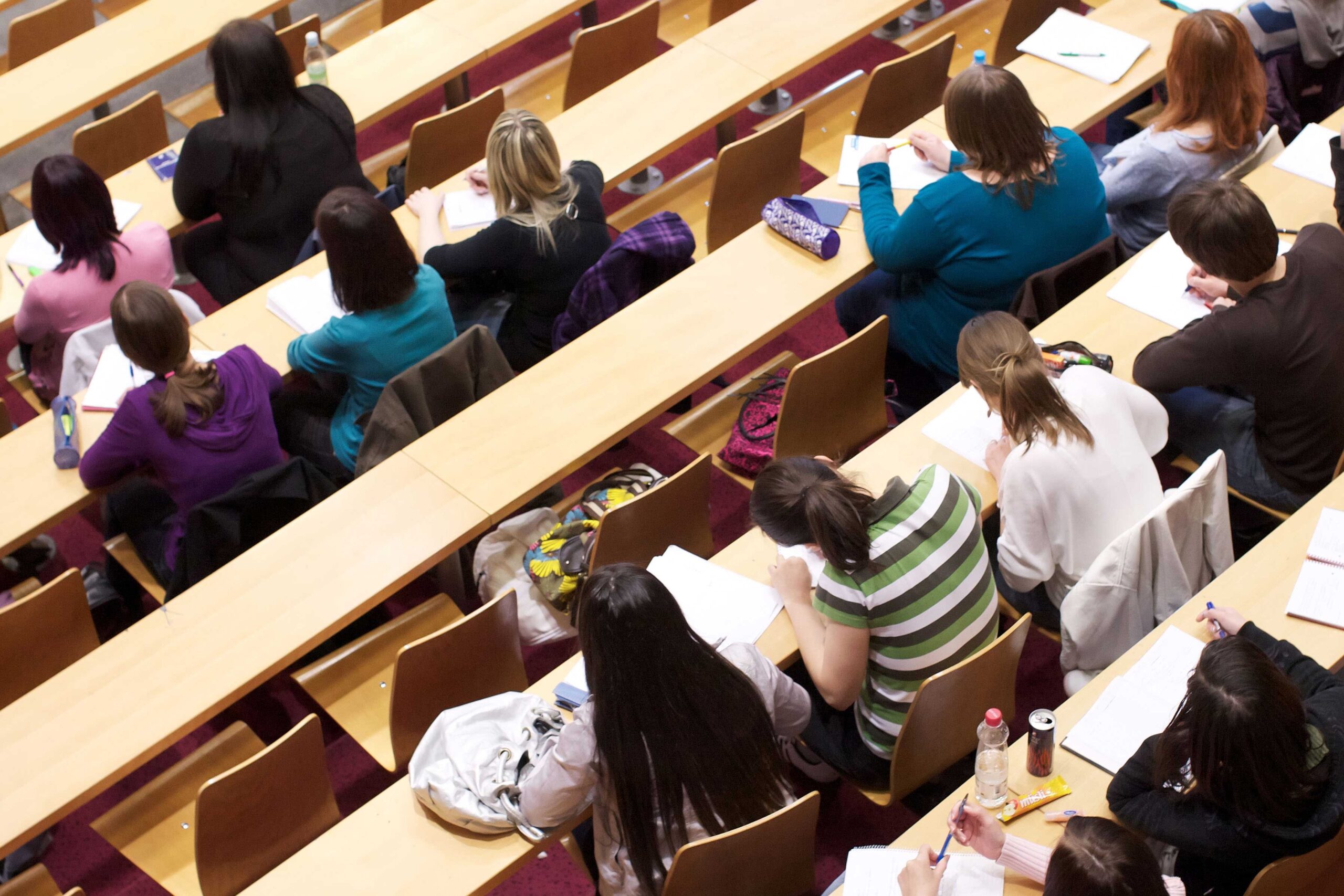 Pedagoško tutorstvo - Fakulteta za upravo