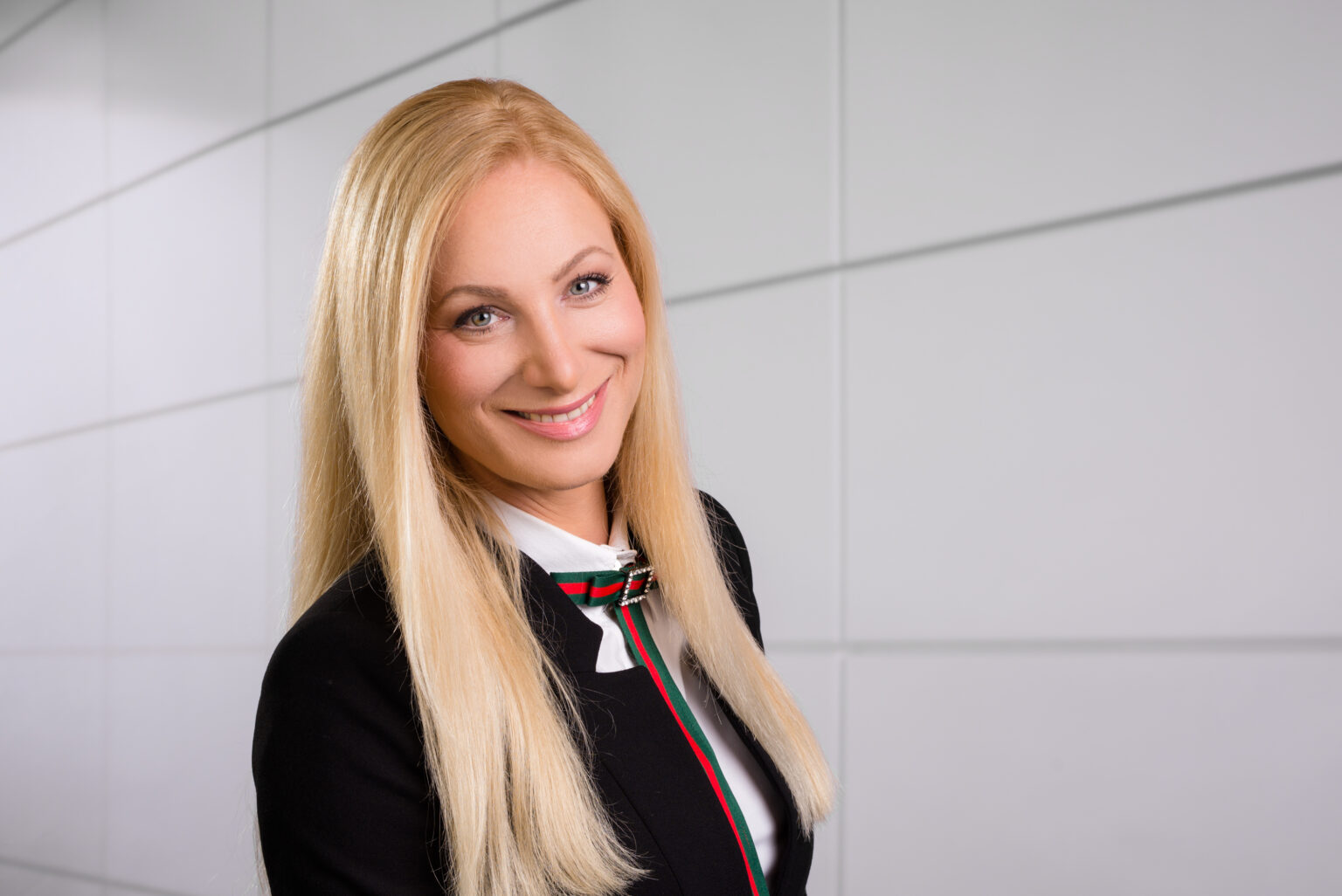 Dr. Jukić in dr. Dečman v Strateškem svetu za digitalizacijo ...